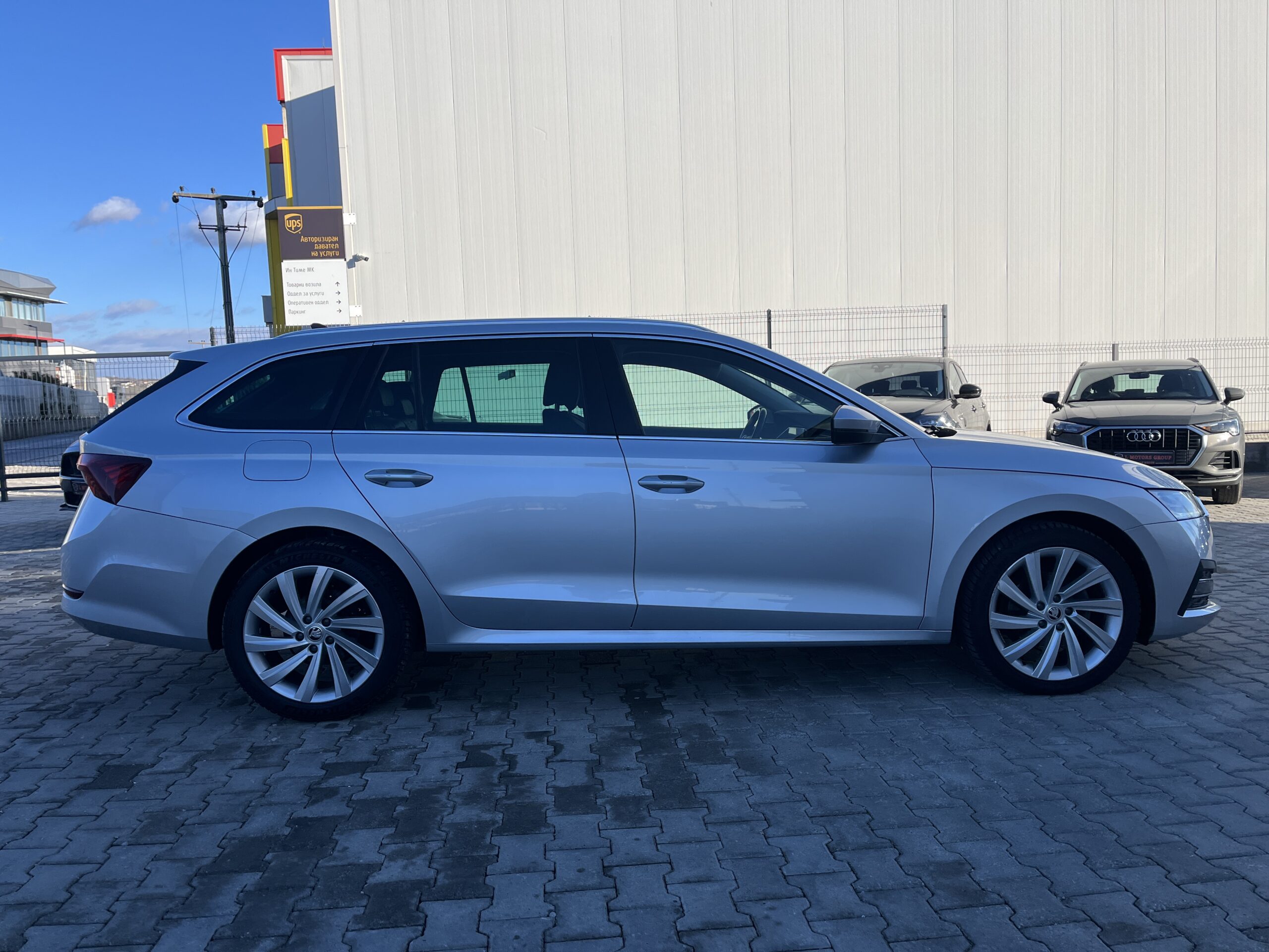 SKODA OCTAVIA BREAK STYLE 2.0 TDI 150HP DSG – L Motors Group